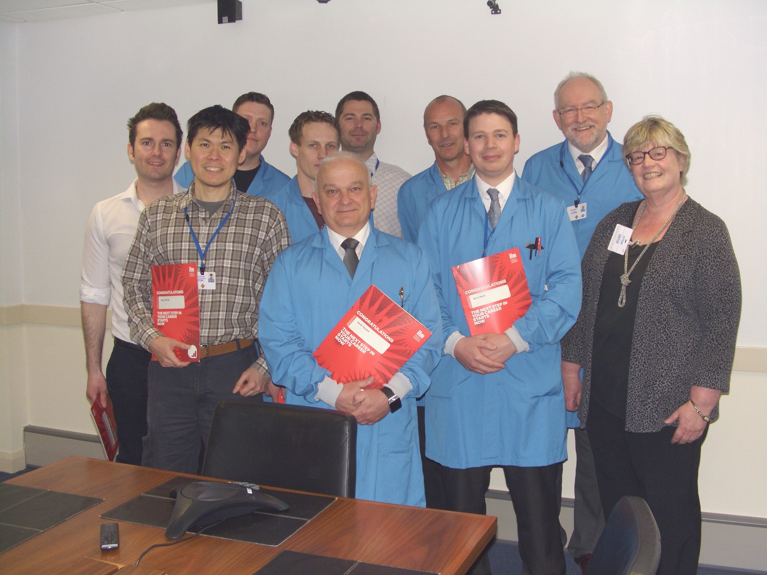 Power supply manufacturer employees receive Level 3 ILM Certificates